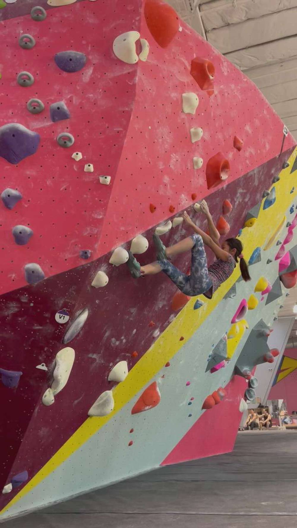 White v5 - Movement Fountain Valley Bouldering - Watch Beta Videos