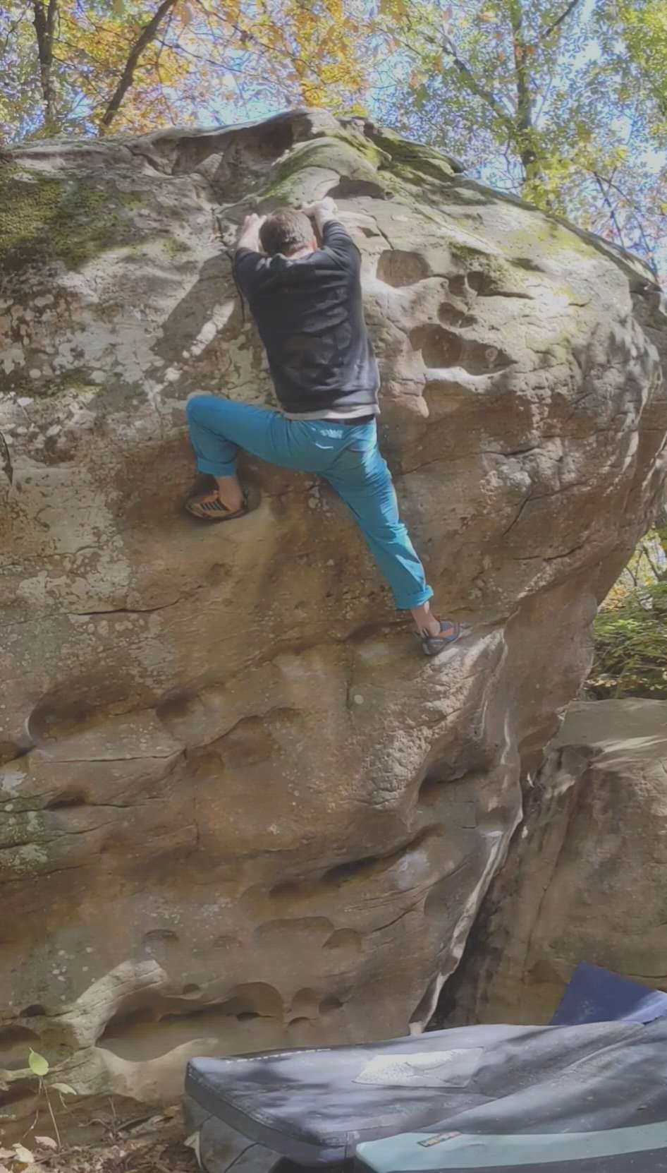Calypso v6 - South Boulders, Holy Boulders Bouldering - Watch Beta Videos