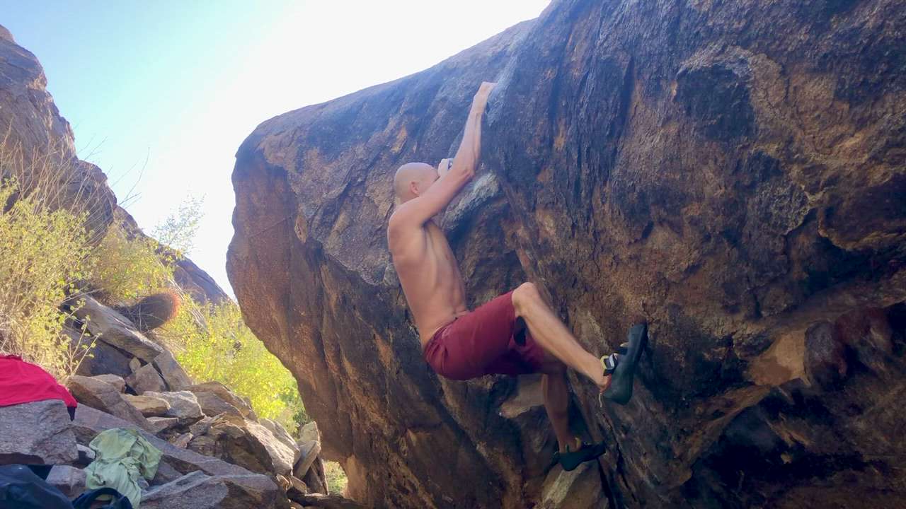 Mini Slashface v9 - South Mountain Bouldering - Watch Beta Videos