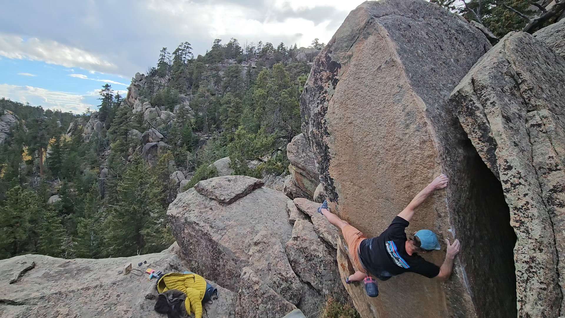 Harikiri v9 - Dowdy Lake Areas, Red Feather Lakes Bouldering - Watch ...