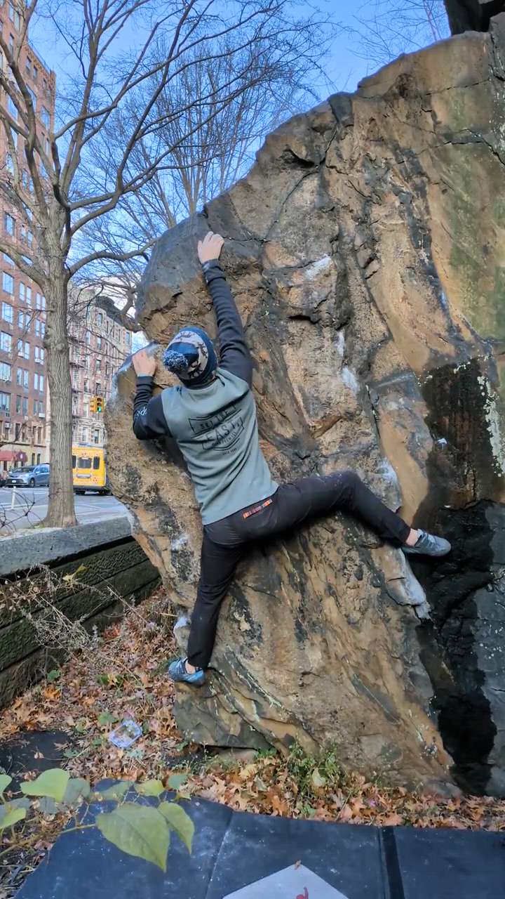 The Fridge v2 - Central Park, New York City Bouldering - Watch Beta Videos