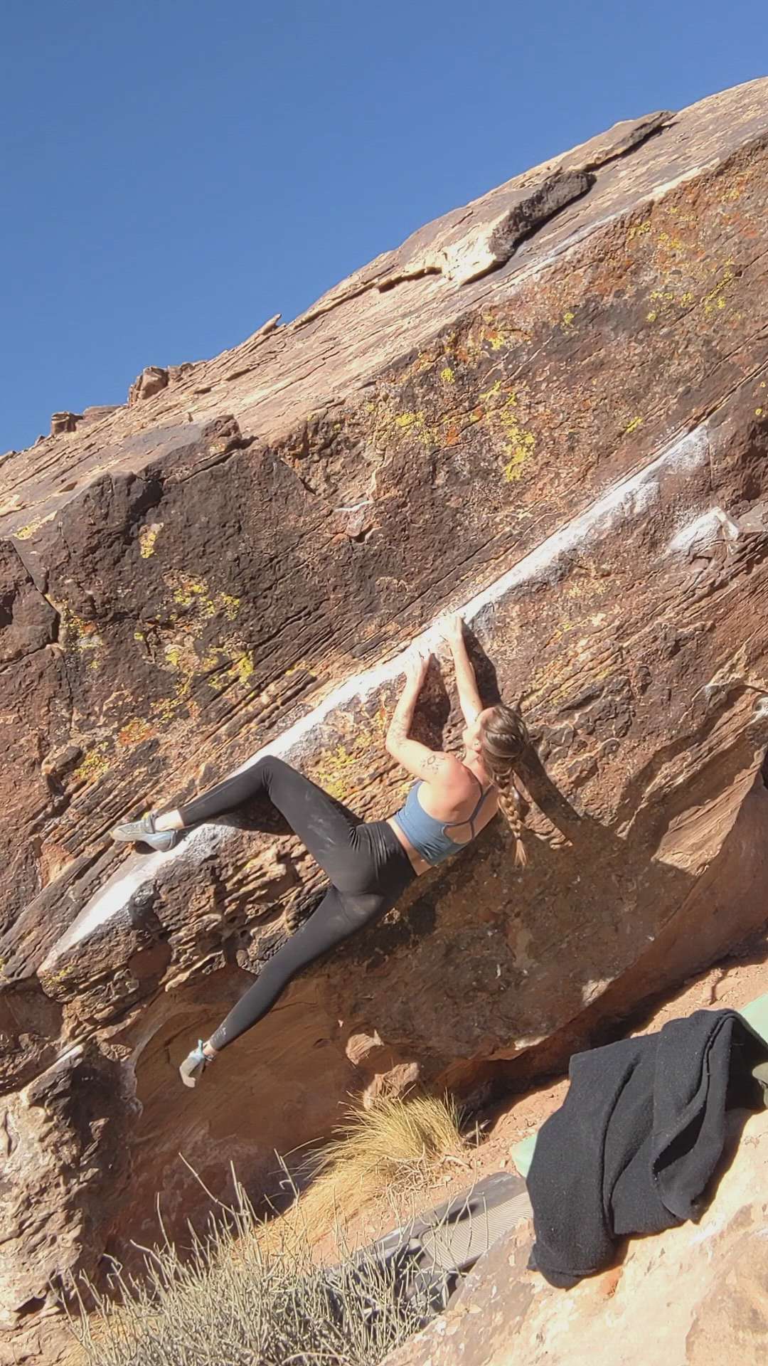 Whiskey Rail Early Exit v1 - West Moe's, Moe's Valley Bouldering ...