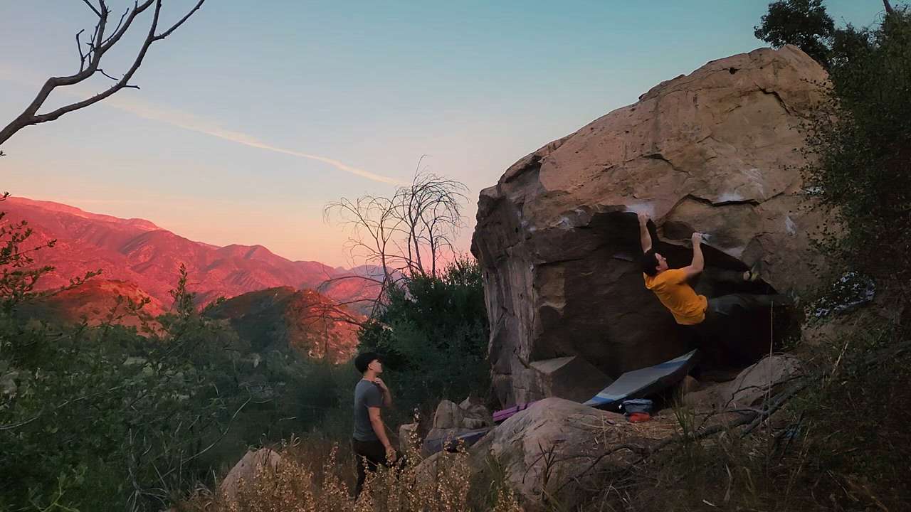 Poopship Destroyer v7 - Munson Boulders, Ojai Bouldering - Watch Beta ...