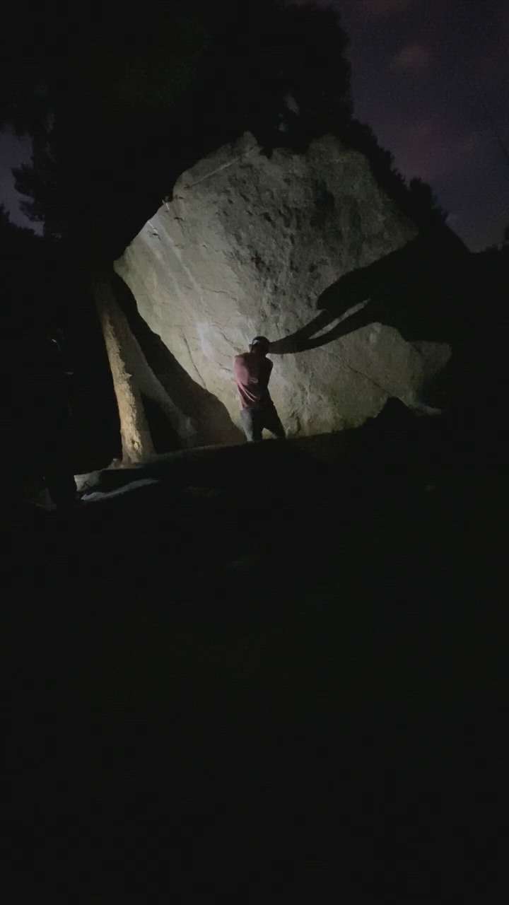 Cage Free v11 - Upper Canyon, Boulder Canyon Bouldering - Watch Beta Videos