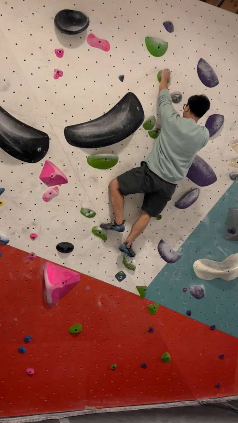 Green v2 - Movement Santa Clara Bouldering - Watch Beta Videos