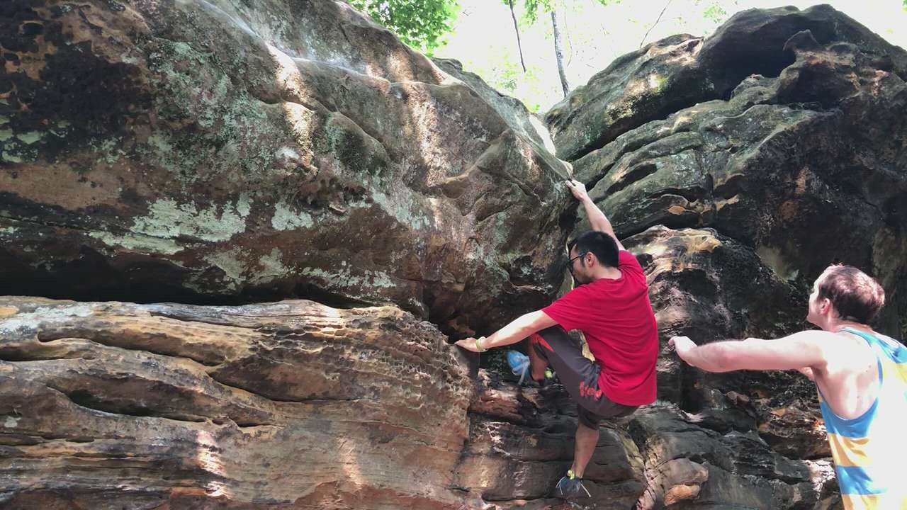 Side Pull Petey v3 - Lunch Box, Flat Rocks Bouldering - Watch Beta Videos