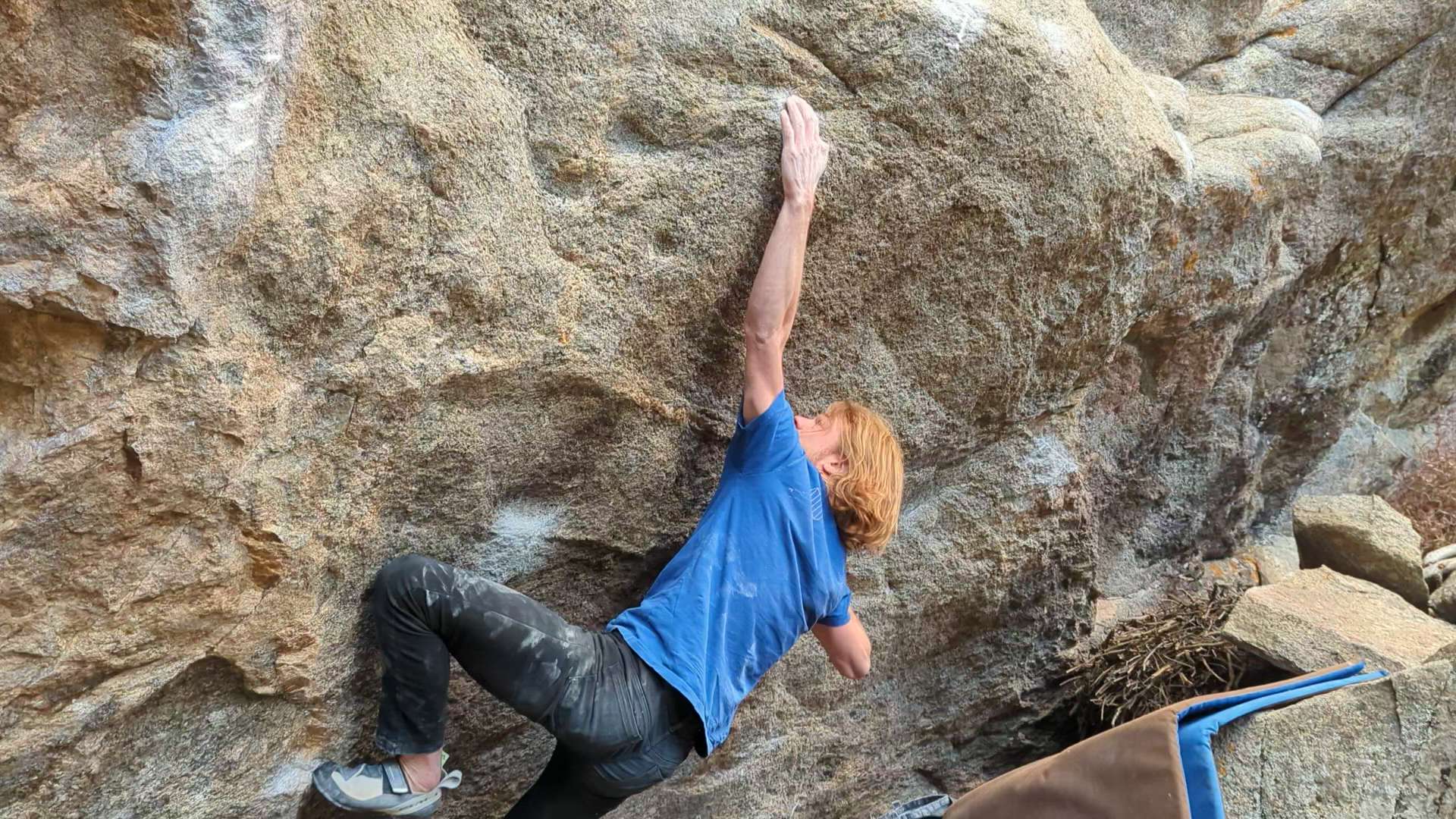 The Headless Horseman v10 - Boulder Canyon Bouldering - Watch Beta Videos