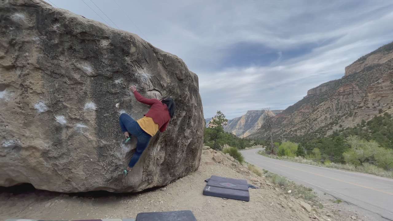 Runt v6 - Right Fork, Joe's Valley Bouldering - Watch Beta Videos