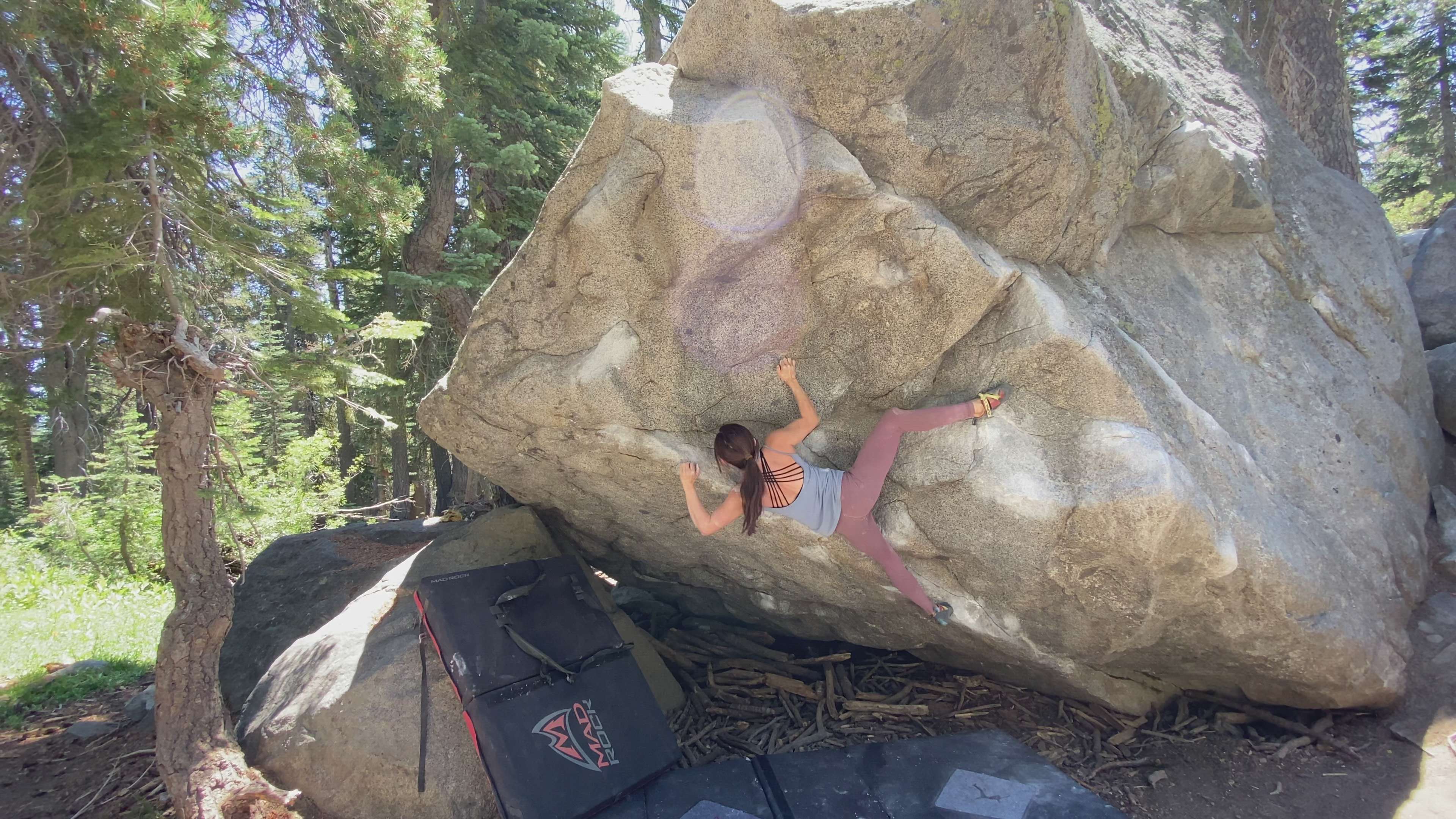 Hotos & Hand Tools v8 - Castle Peak, Lake Tahoe Bouldering - Watch Beta ...
