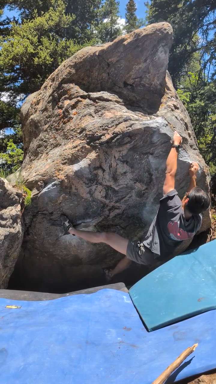 Ninja Pony Ride v6 - Guanella Main, Guanella Pass Bouldering - Watch ...