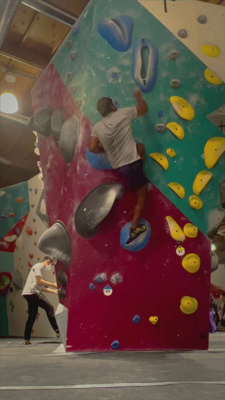 Purple v6 - Method Climbing Newark Bouldering - Watch Beta Videos