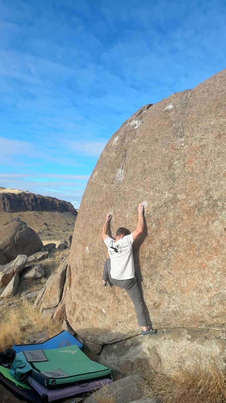 Polaris Slab v11 - Windy Point, Reynolds Creek Bouldering - Watch Beta Videos
