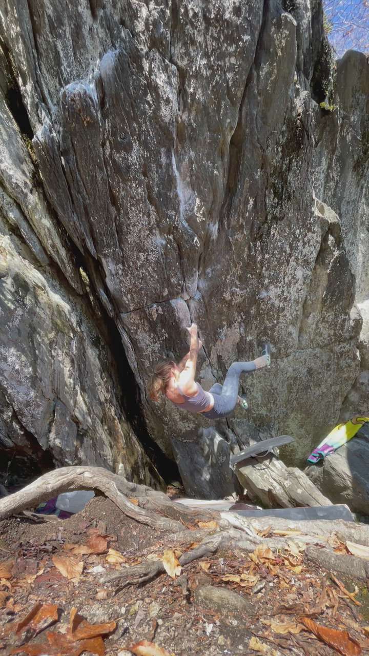 Thresh Weasel v8 - Blowing Rock Bouldering - Watch Beta Videos