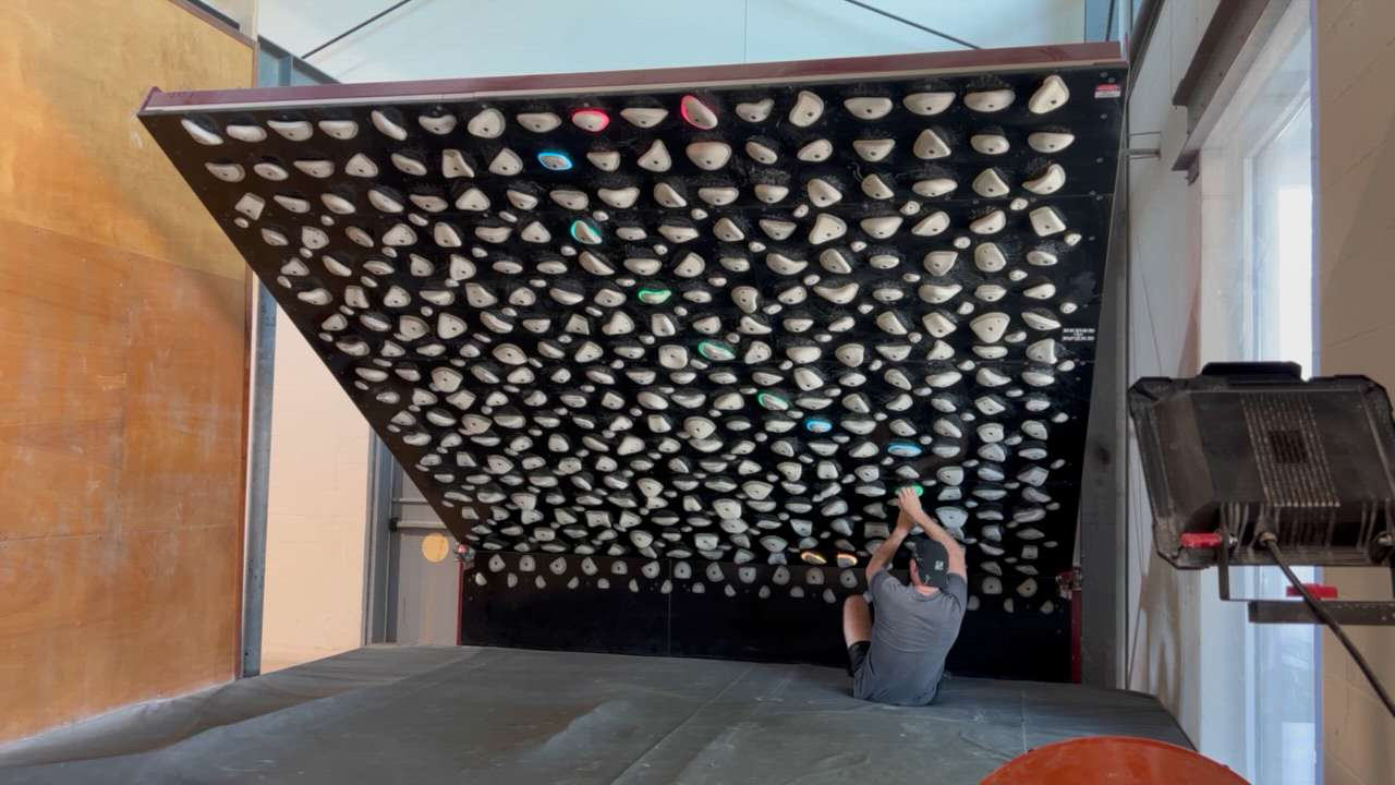 KILLter v8 - Kilter Board (Original) Bouldering - Watch Beta Videos