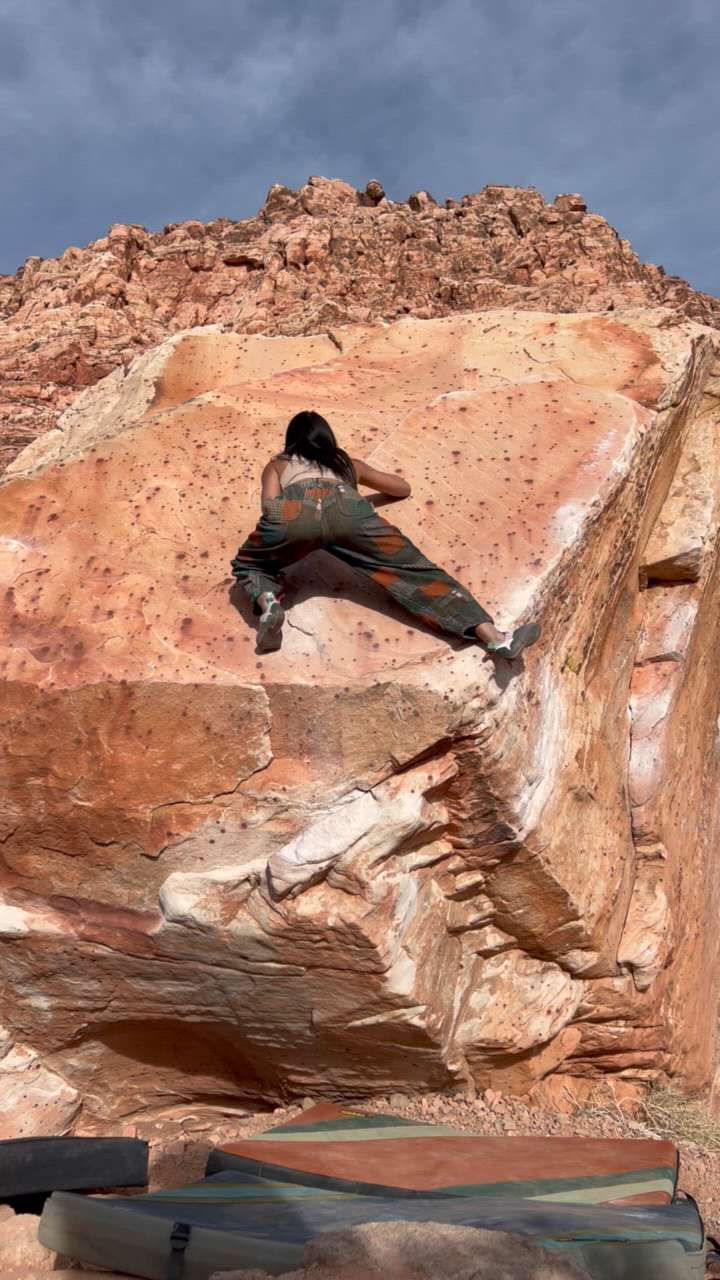 The Rail Yard v8, Red Rock - KAYA | The Climber's App