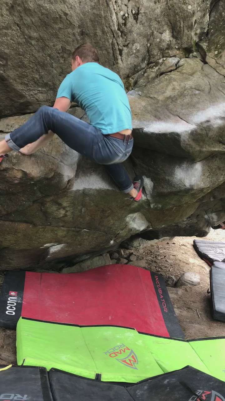 Cole's Corner v8, Leavenworth - KAYA | The Climber's App