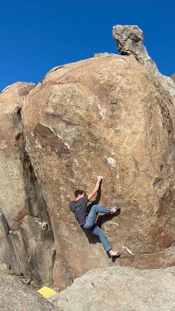 Catalysis v10 - Windy Point, Reynolds Creek Bouldering - Watch Beta Videos
