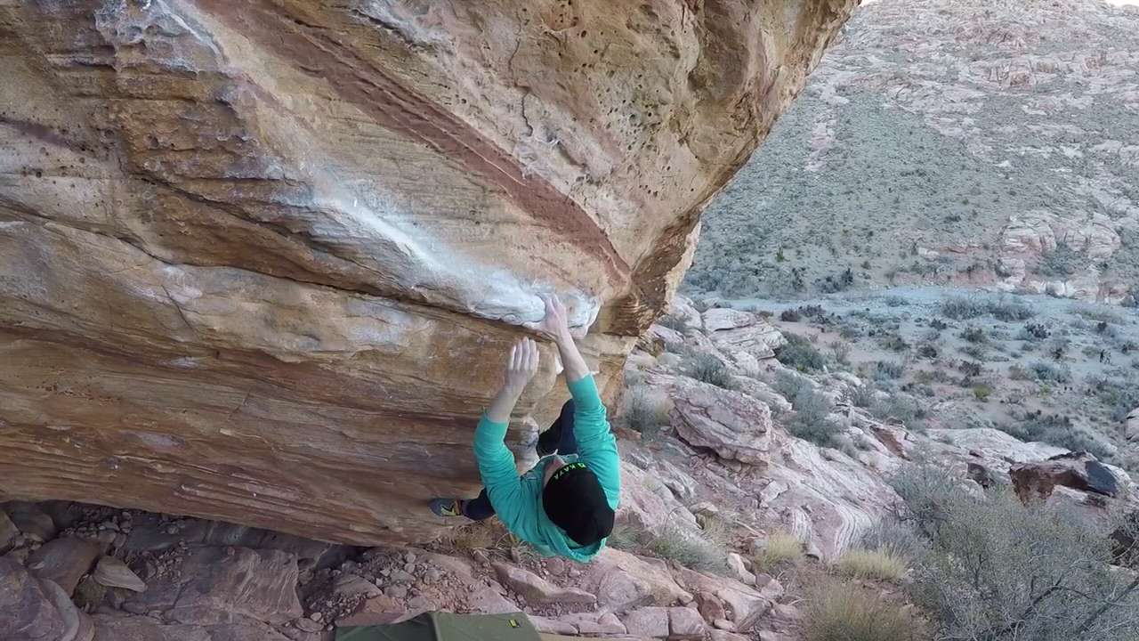Memento Mori v4 - Gateway Canyon, Red Rock Bouldering - Watch Beta Videos