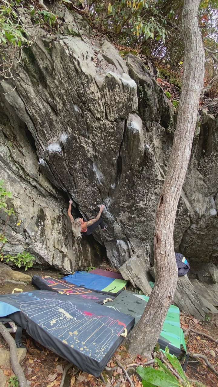 Residential Roadmap v8 - Blowing Rock Bouldering - Watch Beta Videos