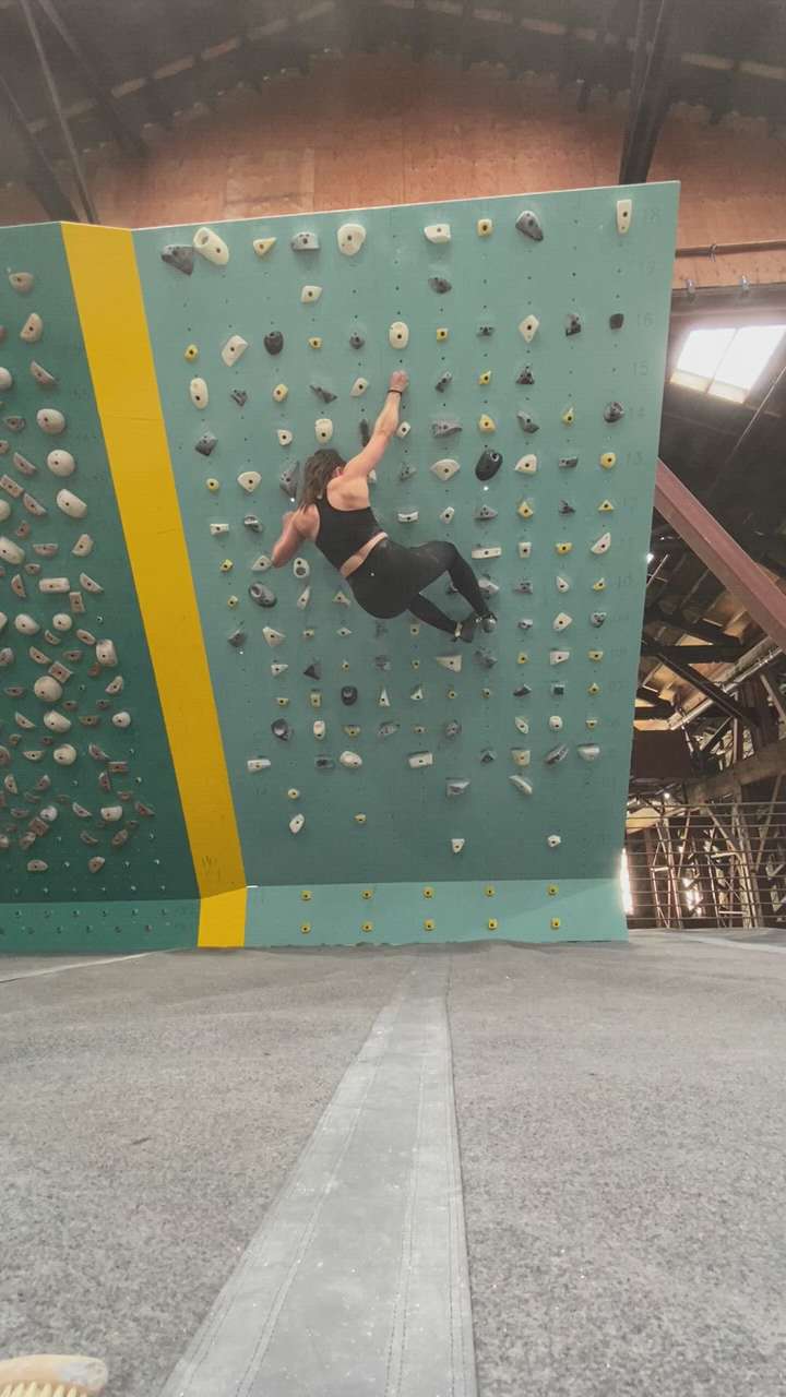 Hard Mark and Lard v8 - Moonboard (2016) Bouldering - Watch Beta Videos