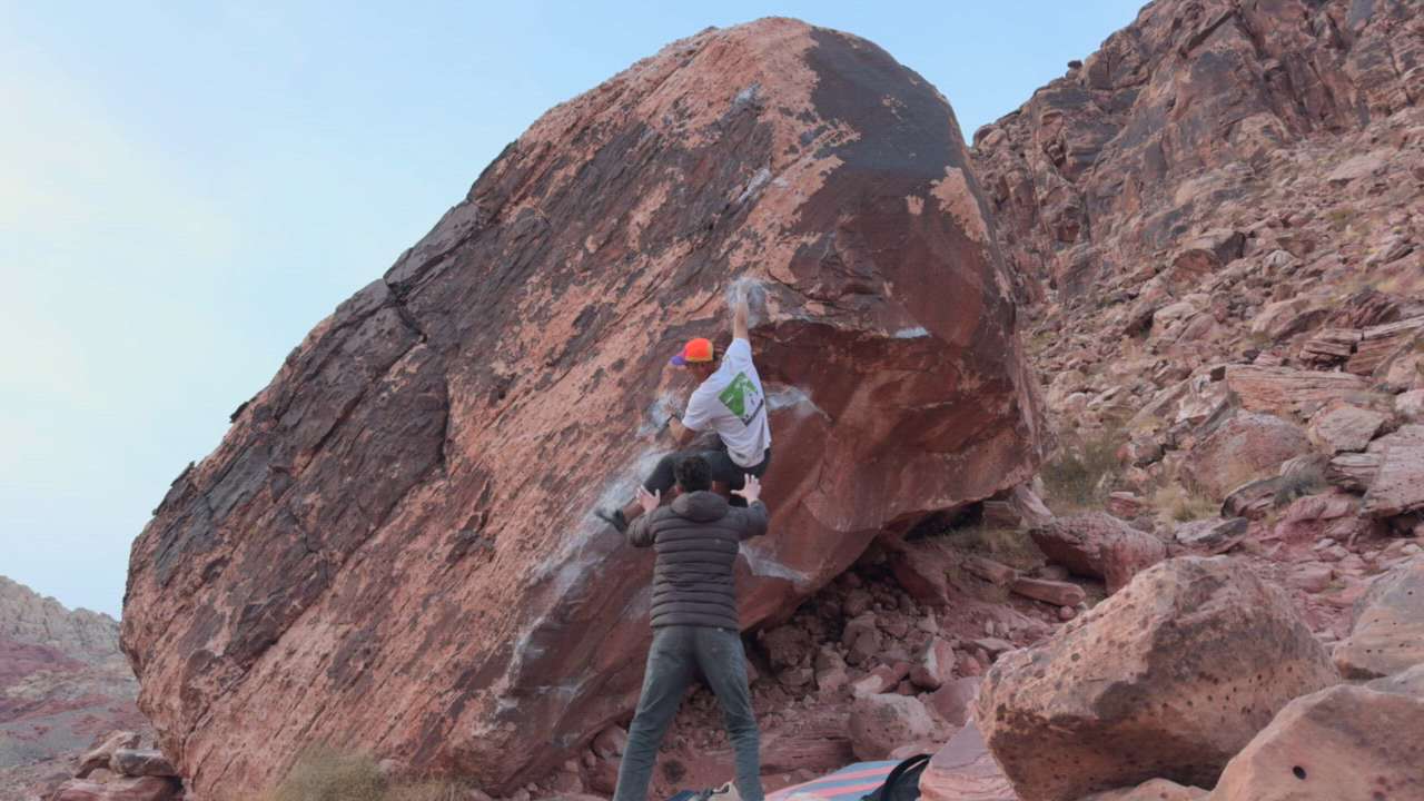 Bubble Butt v7 - Kraft, Red Rock Bouldering - Watch Beta Videos