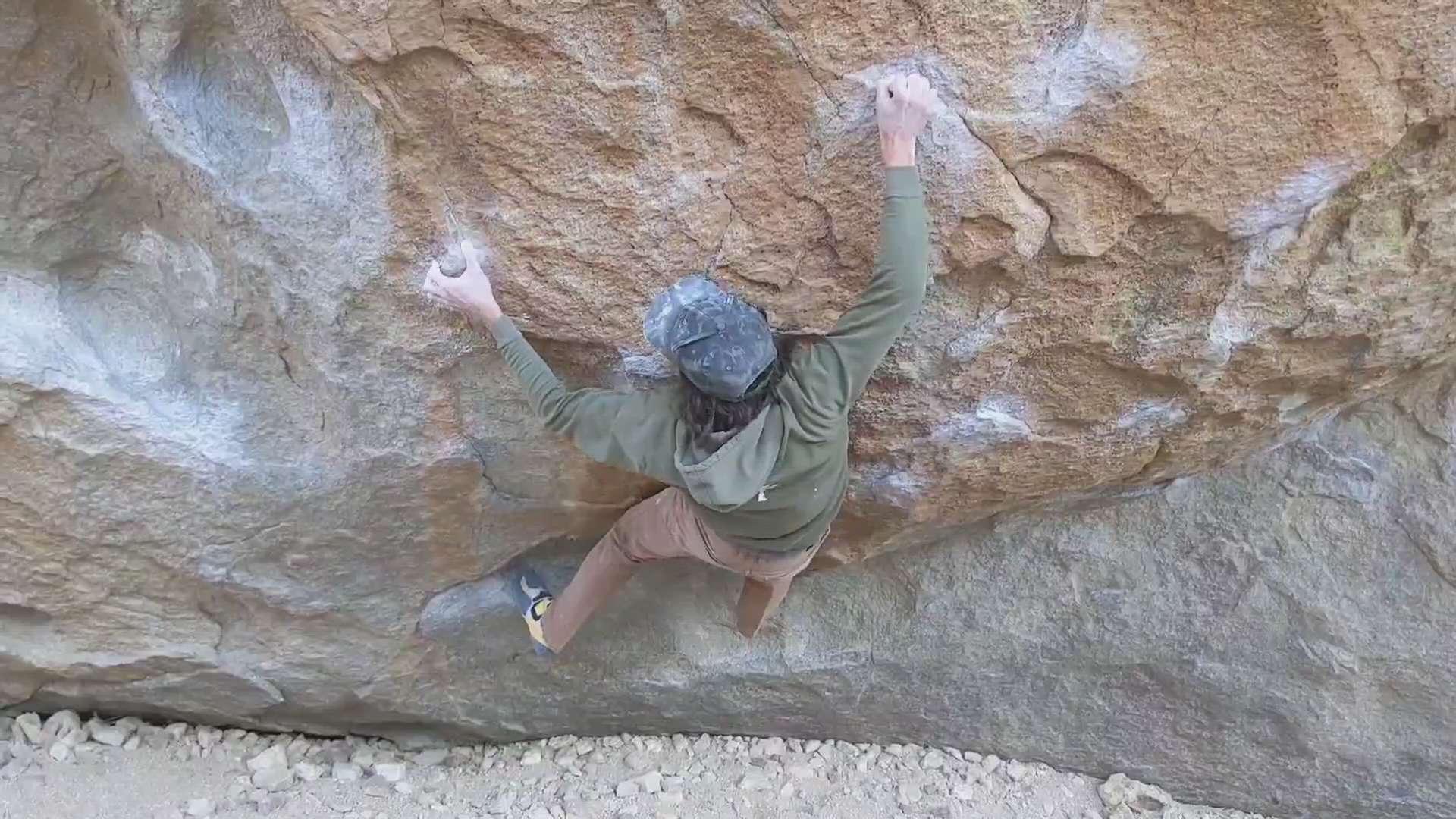 Center Direct v10 - Buttermilks, Bishop Bouldering - Watch Beta Videos