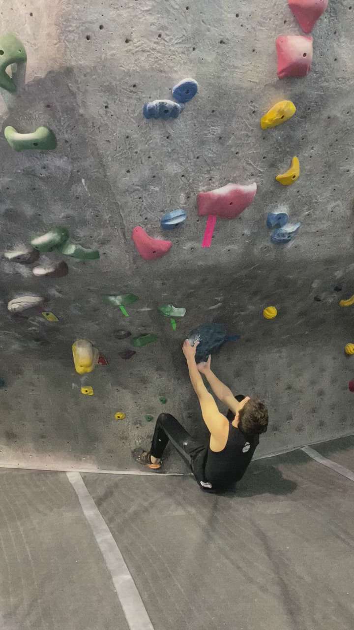 Blue v4 - High Point Riverside Bouldering - Watch Beta Videos