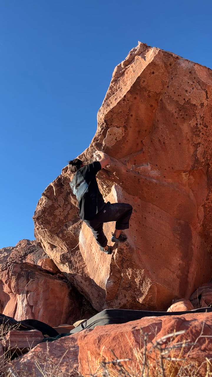 Good Times v7 - Kraft, Red Rock Bouldering - Watch Beta Videos