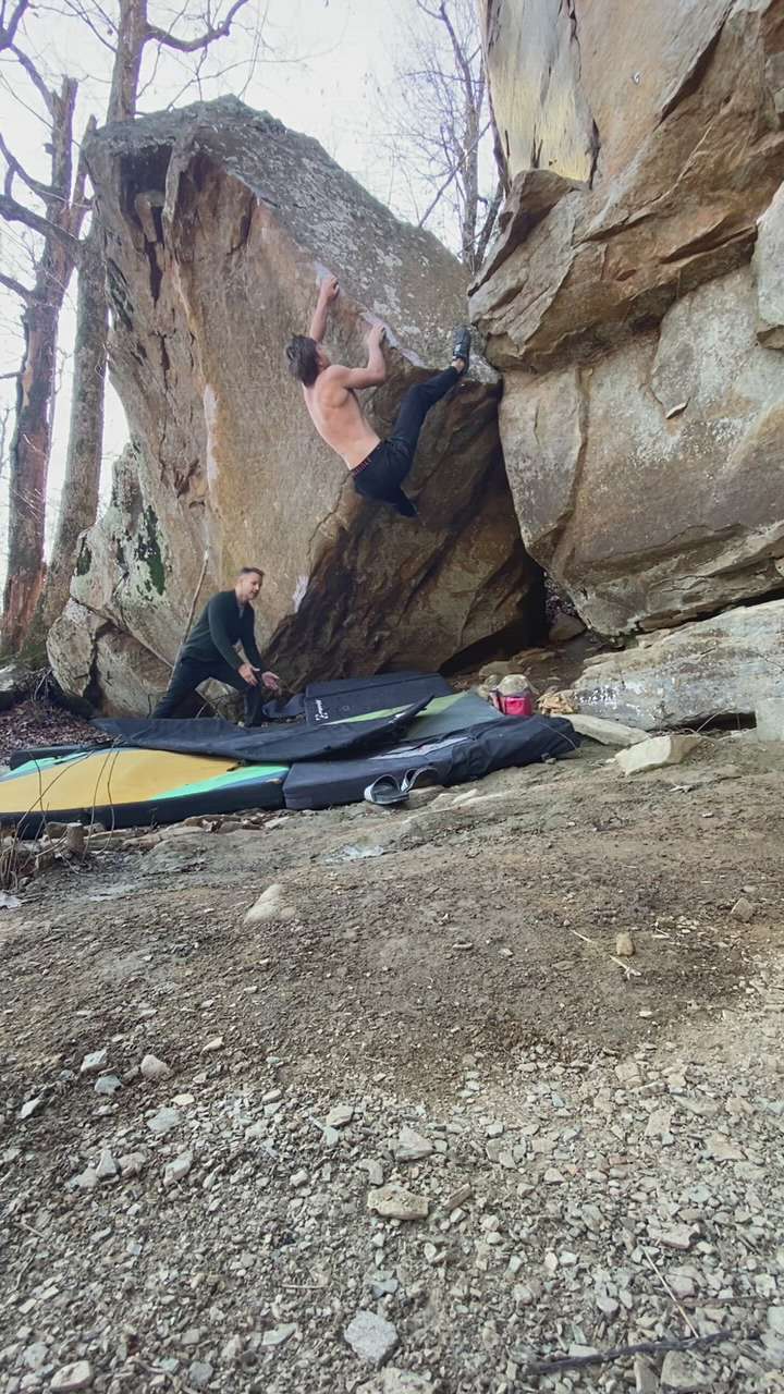 Misdirection v12 - Heaven Boulders, Arkansas Bouldering - Watch Beta Videos