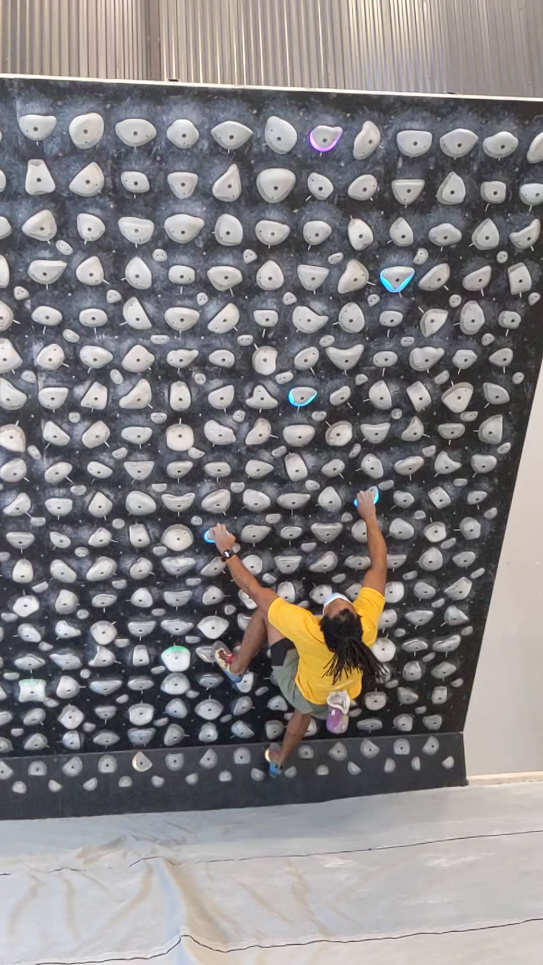 Kilterboard (original) N'aiPasPeur V7 @ 30° v7 - Kilter Board (Original ...