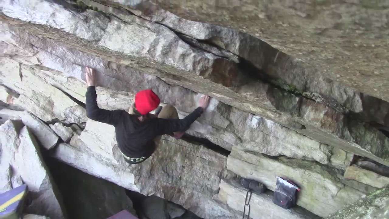 Crouching Dragon v11 - Trapps, Gunks Bouldering - Watch Beta Videos