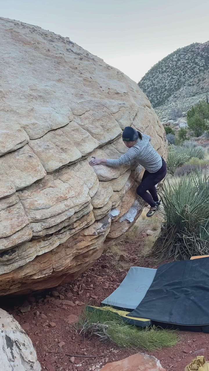 Bubble Butt v7 - Kraft, Red Rock Bouldering - Watch Beta Videos
