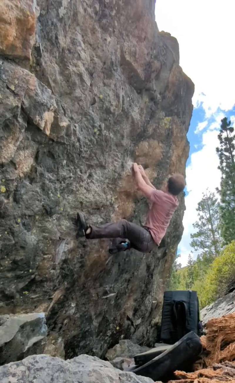 Lords of Hell v7 - Free For All Valley, Sierra Buttes Bouldering ...