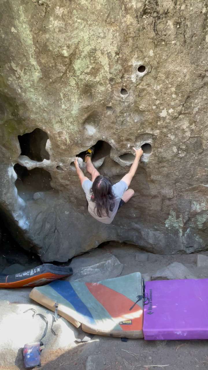 The Hueco Route v1 - Icicle Canyon, Leavenworth Bouldering - Watch Beta ...