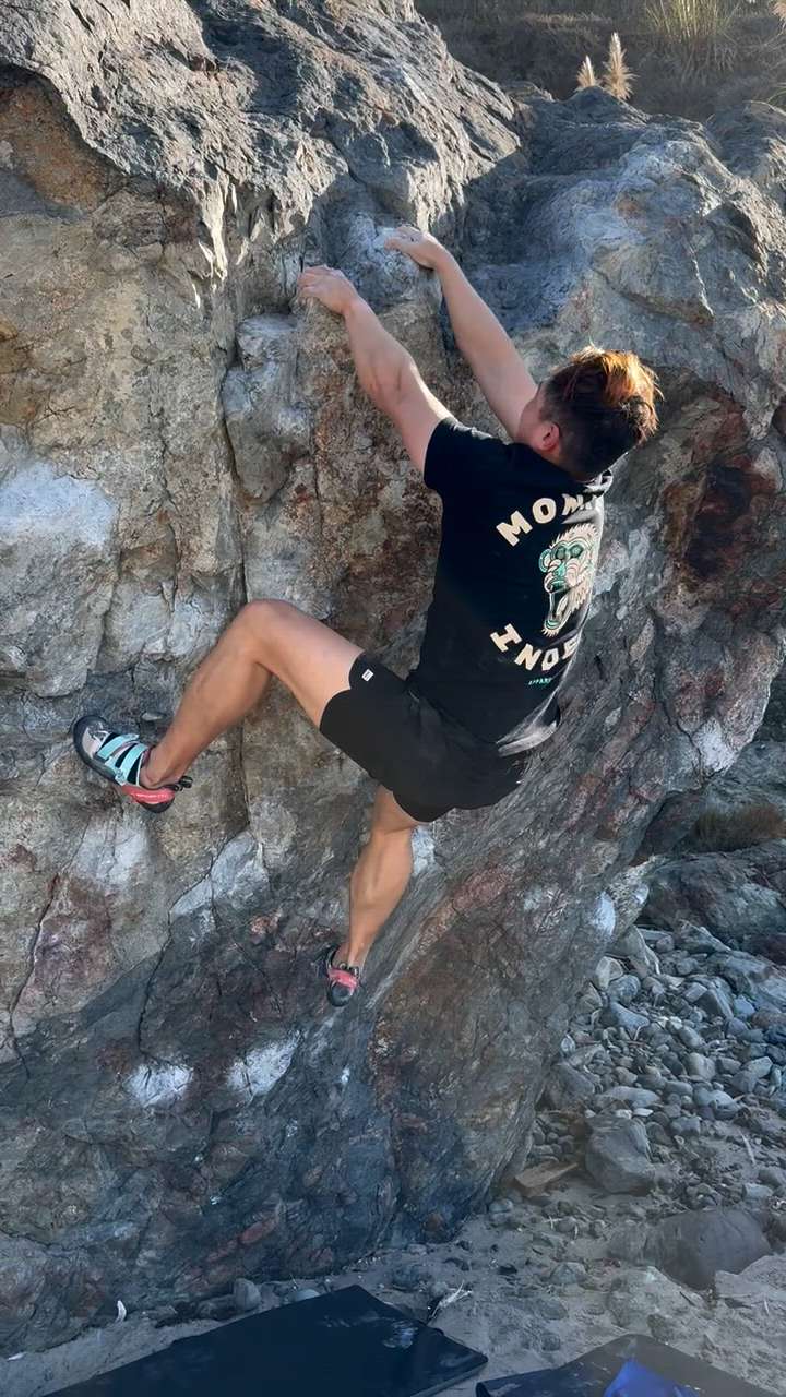 Center Old Woman Face v2 - Stinson Beach Boulders, Stinson Beach ...