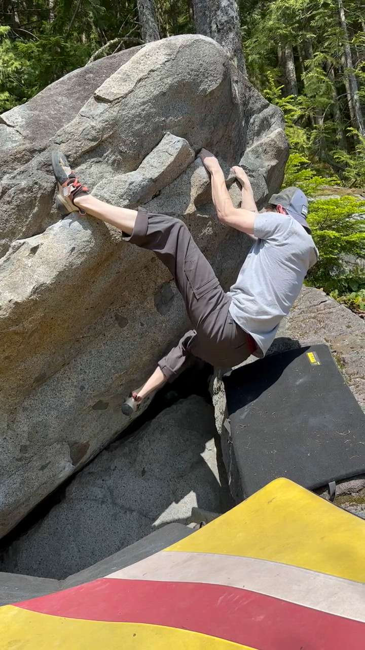 Luffy v3 - Reiter Road, Gold Bar Bouldering - Watch Beta Videos