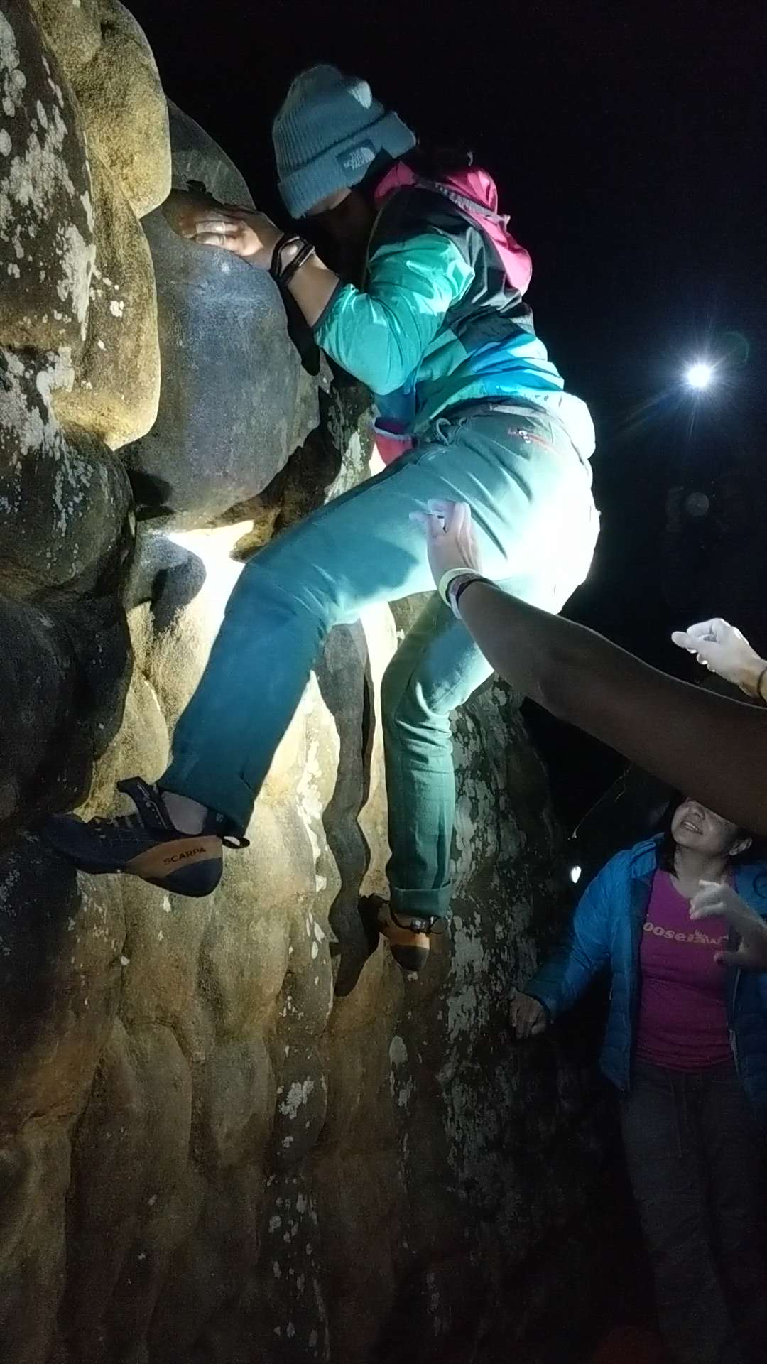 Circumcision v3 - Lower HP40, Horse Pens 40 Bouldering - Watch Beta Videos