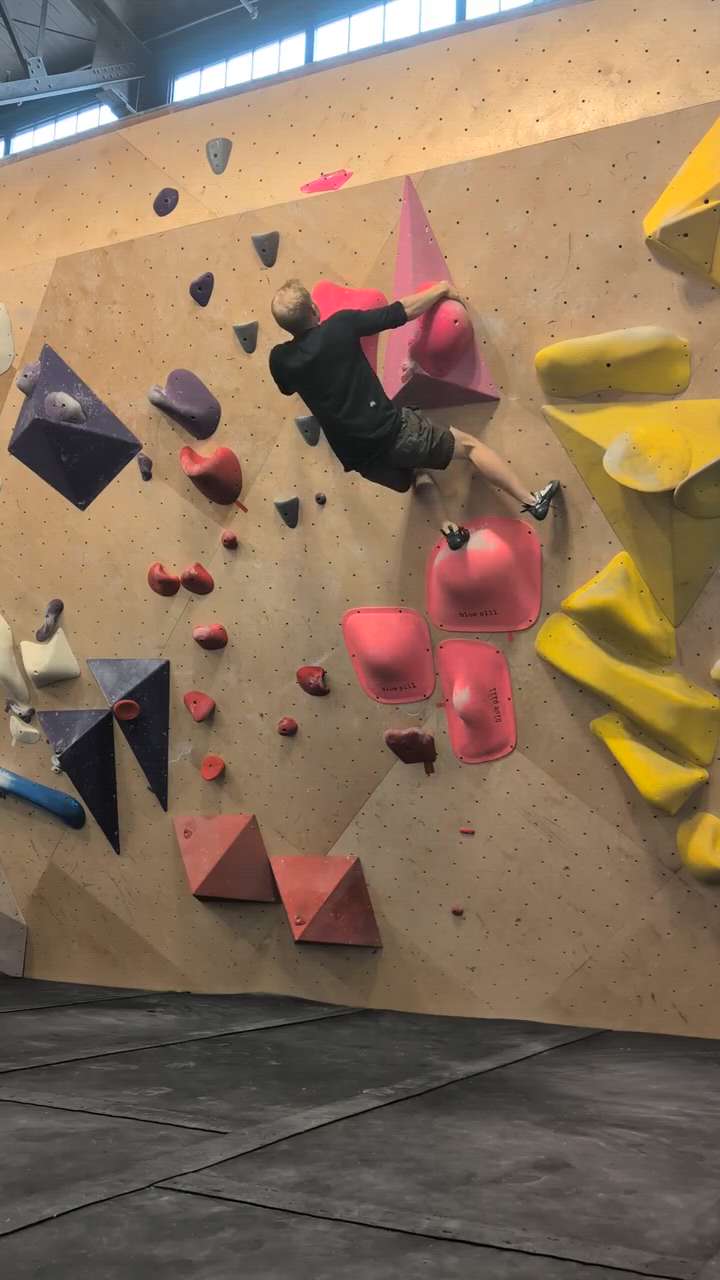 Pink Boulder - North Mass Boulder Bouldering - Watch Beta Videos