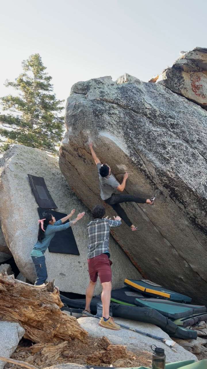 Somewhere in Time v12 - Main Trail, Tramway Bouldering - Watch Beta Videos