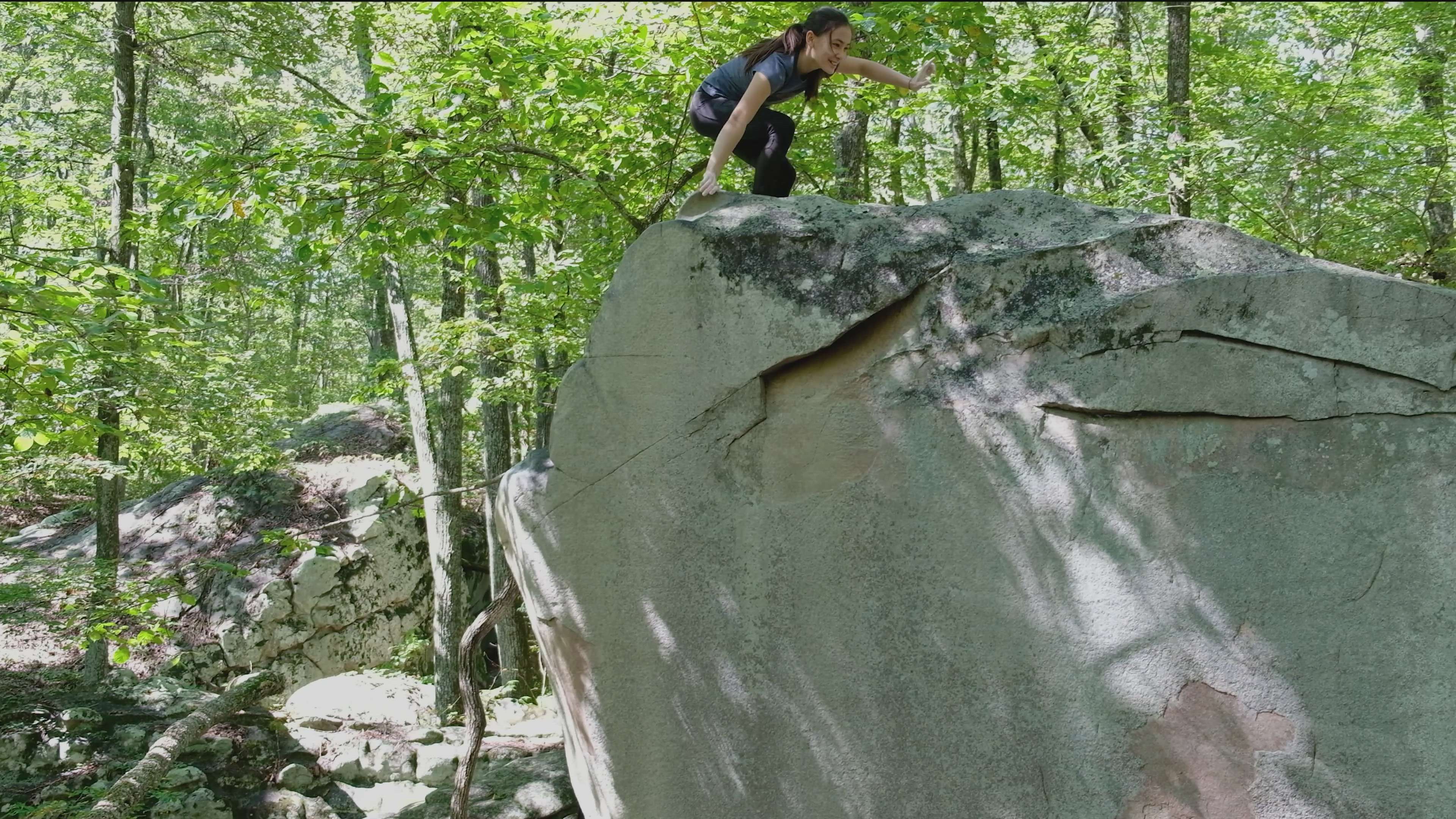 Castaway v7 - Jungle Gym, Stone Fort Bouldering - Watch Beta Videos