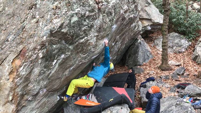 Busta v8 - Moore's Wall Bouldering - Watch Beta Videos