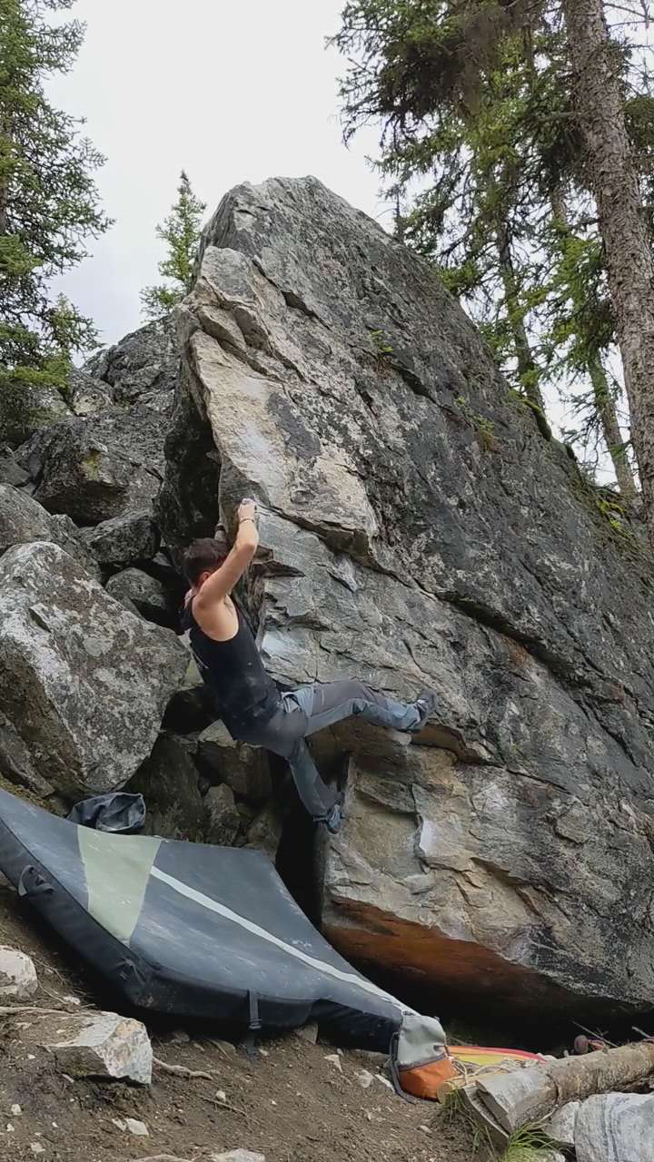 Double Edged Sword v3, Kelowna - KAYA | The Climber's App