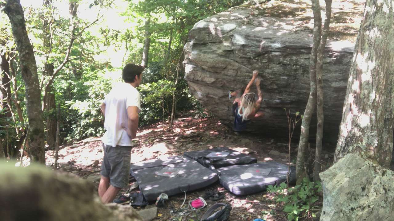 Druid Roof v7 - 221 Bouldering - Watch Beta Videos