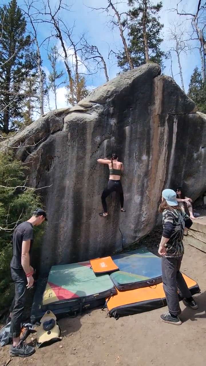 Vertical Ice v5 - Dairy Canyon, Joe's Valley Bouldering - Watch Beta Videos