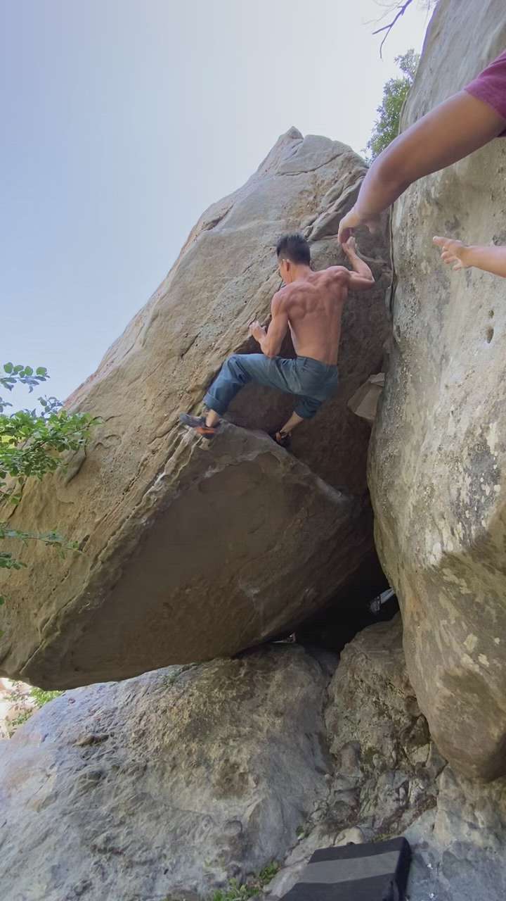 Approach Shoes v7, Malibu Tunnel Boulders - KAYA | The Climber's App