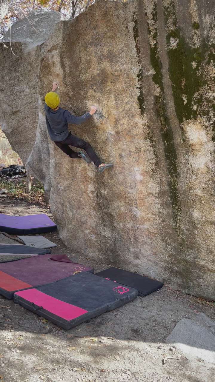 Copperhead v10 - Secret Garden, Little Cottonwood Canyon Bouldering ...