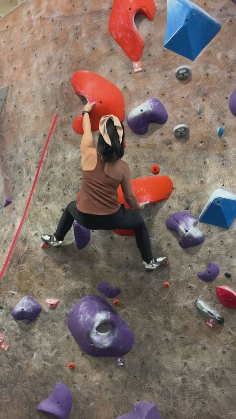 Orange Circuit v5 - Bridges Rock Gym Bouldering - Watch Beta Videos