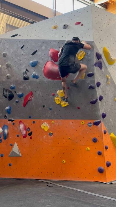 Movement Dallas The Hill - KAYA | The Climber's App