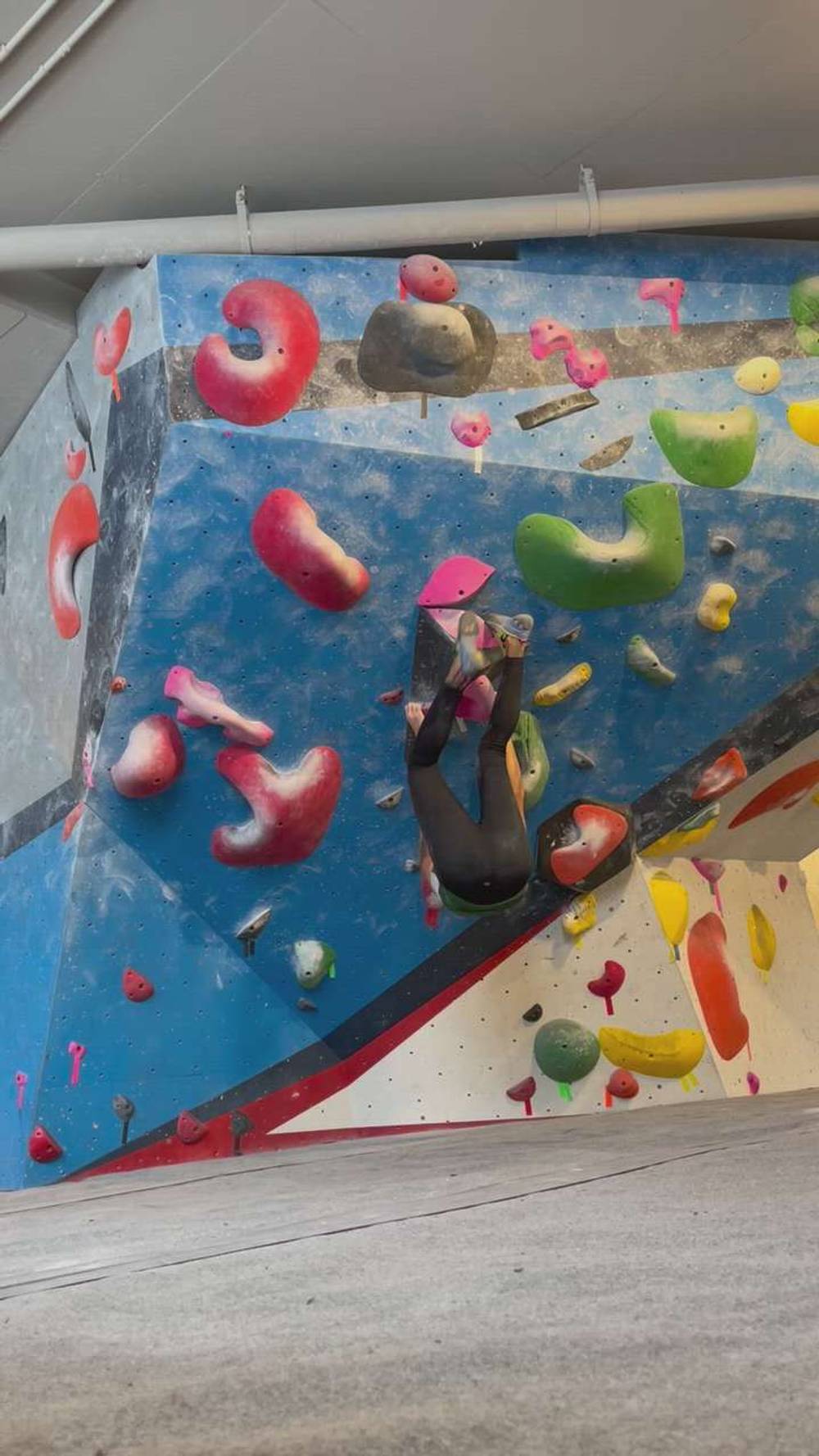 FYB B1, Boulder - Boulders Climbing Gym Downtown Bouldering - Watch ...