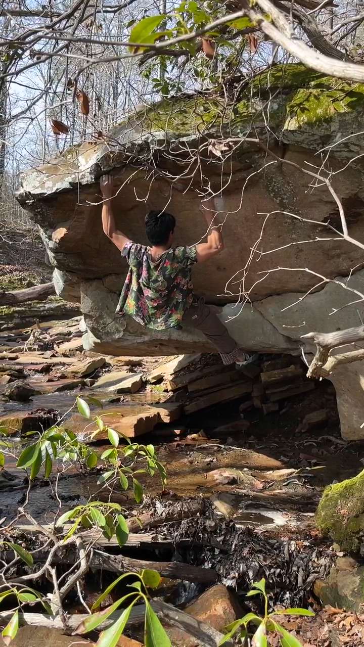 Over The River v5 - Front, Pep Boys Bouldering - Watch Beta Videos